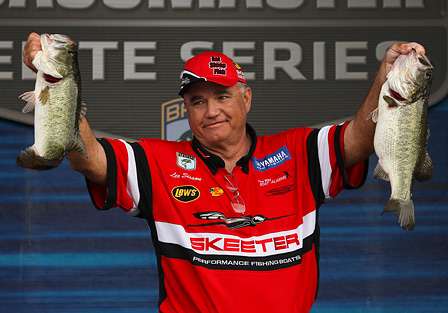 Lee Sisson's 2011 Elite Season - Bassmaster