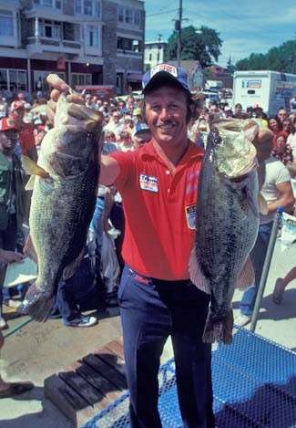 Legend Profile: Tommy Martin - Bassmaster