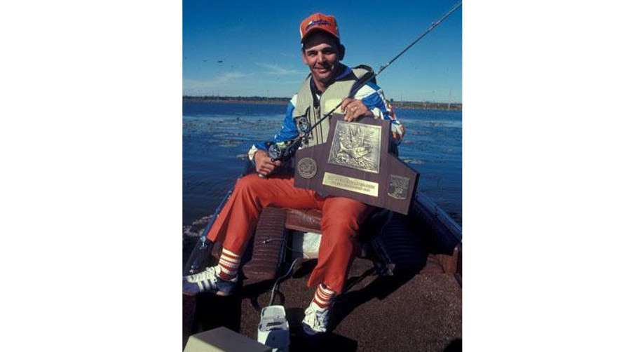 Legend Profile: Bobby Murray - Bassmaster