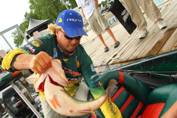 Love Those Lunkers - Bassmaster