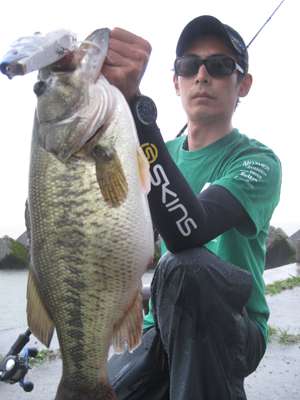 Big Japanese bass - Bassmaster