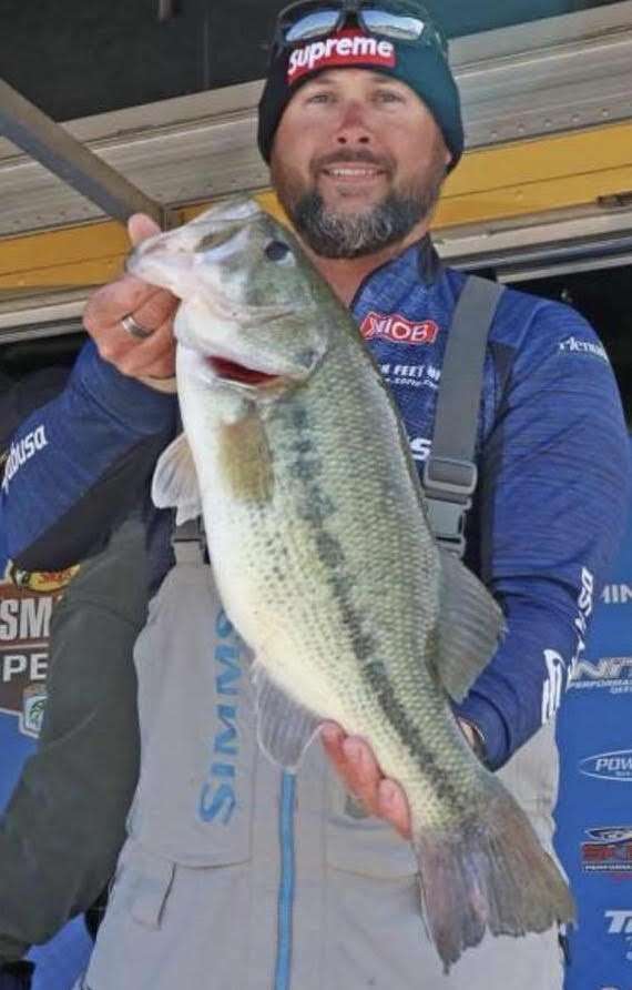 Dustin Reneau - Bassmaster