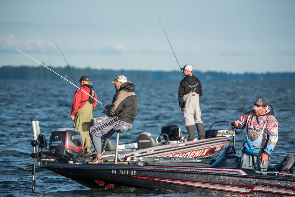 Day 1 on Oneida Lake - Bassmaster