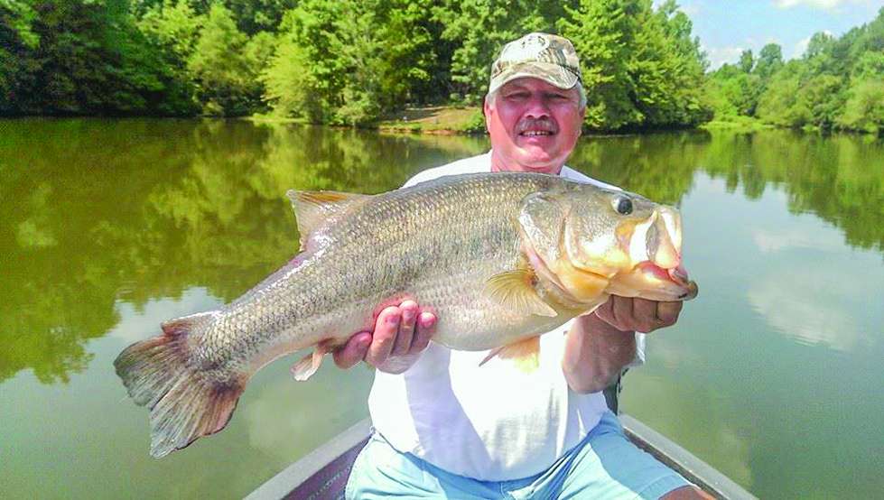November/December Lunker Club - Bassmaster