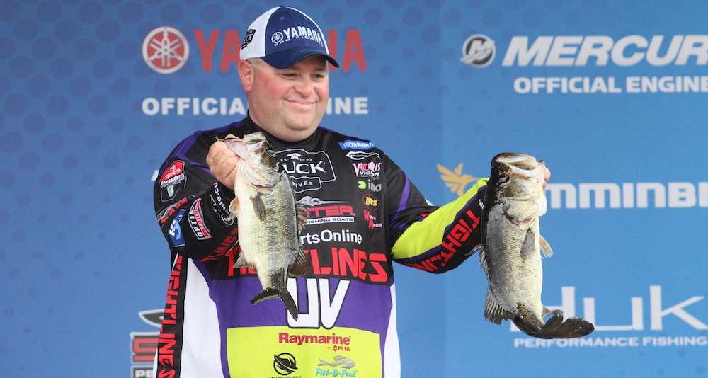 Lowen surprised at Day 1 weigh-in - Bassmaster