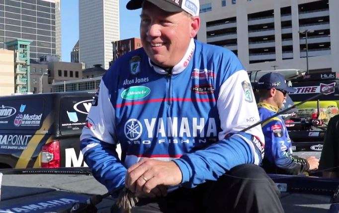 First Look with Davy Hite: Alton Jones - Bassmaster