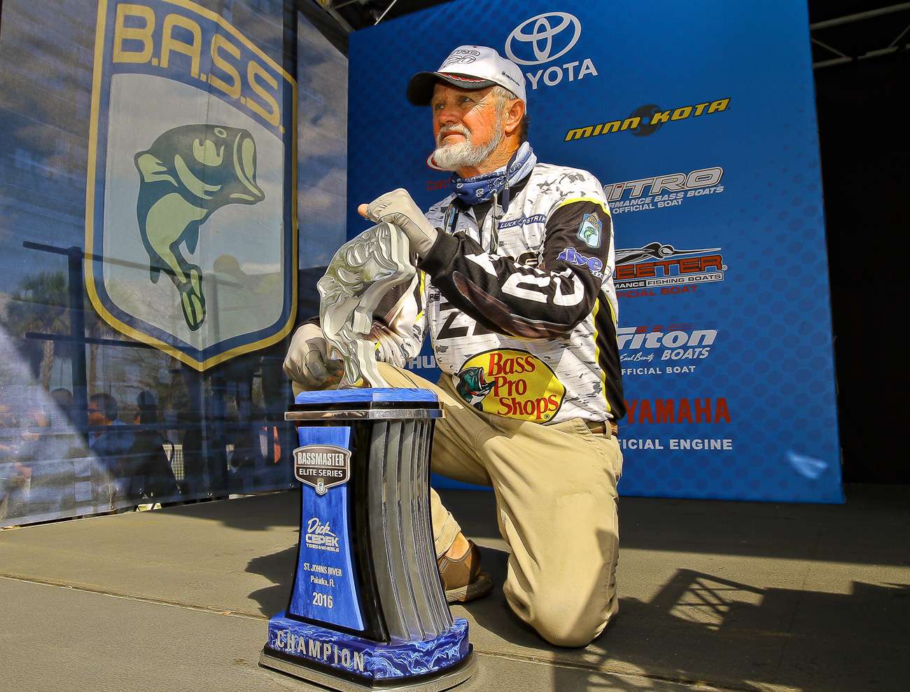 Photos: Clunn wins on St. Johns - Bassmaster