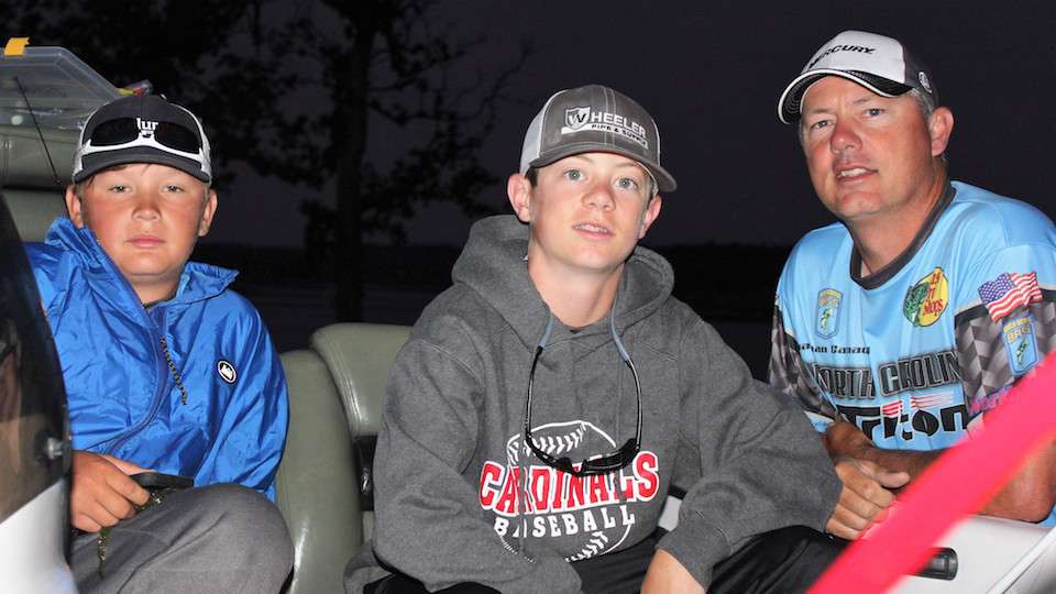 Junior Championship Day 2 begins - Bassmaster