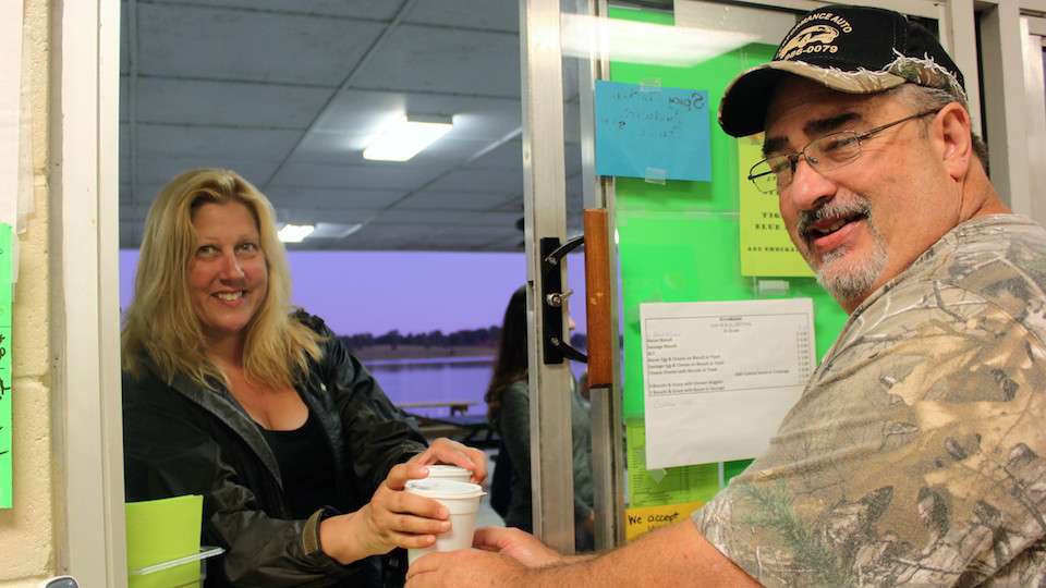 Junior Championship Day 2 begins - Bassmaster