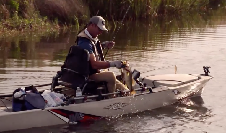 Kayak bass fishing: Ike’s rigging tip - Bassmaster