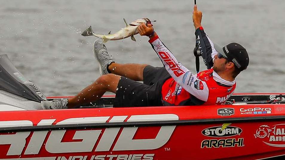 Watch Texas Fest, part 2 - Bassmaster