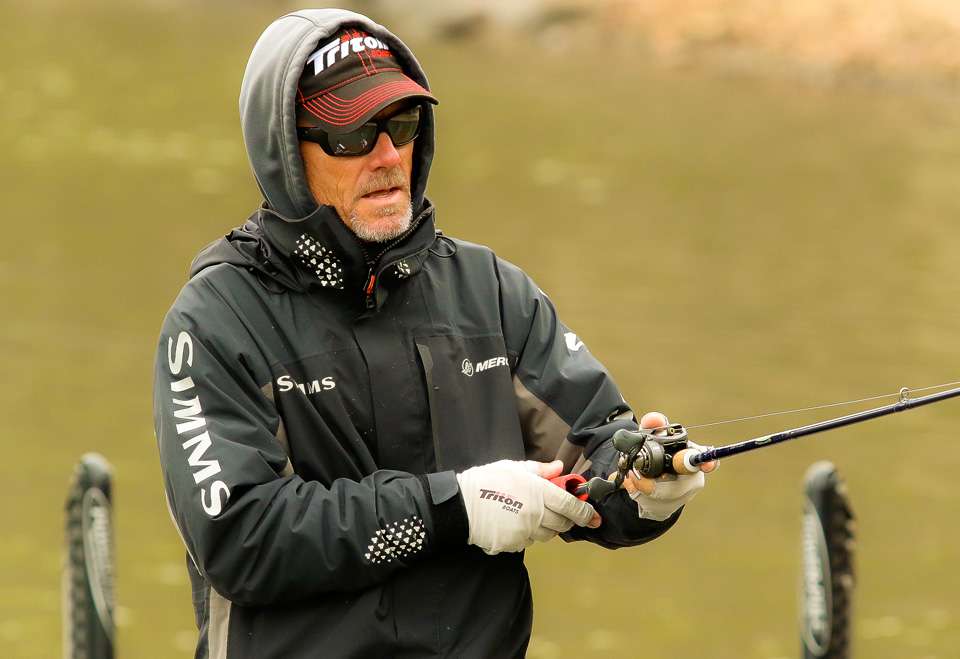 Day 1 on Grand - Bassmaster