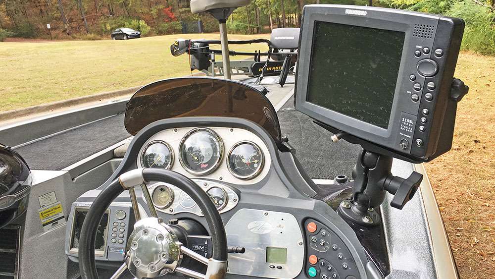 Boat Makeover: Step-by-step electronics install - Bassmaster