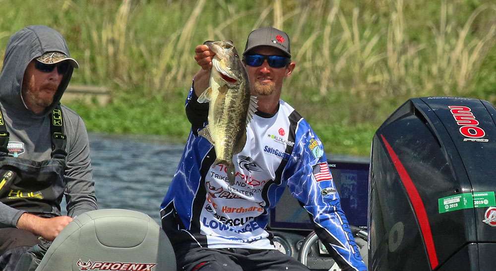Palmer's Day 1 push - Bassmaster