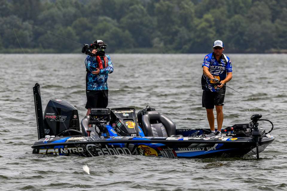 Hartman on the water - Bassmaster
