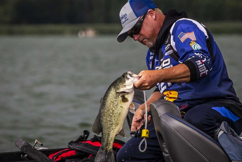 Hartman's epic Saturday - Bassmaster