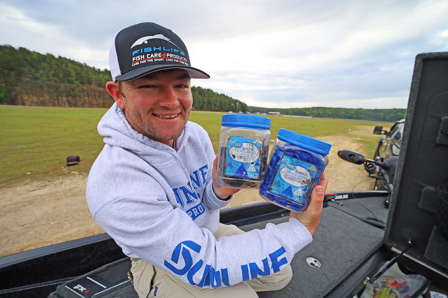 Inside Elite Boats: Wes Logan - Bassmaster
