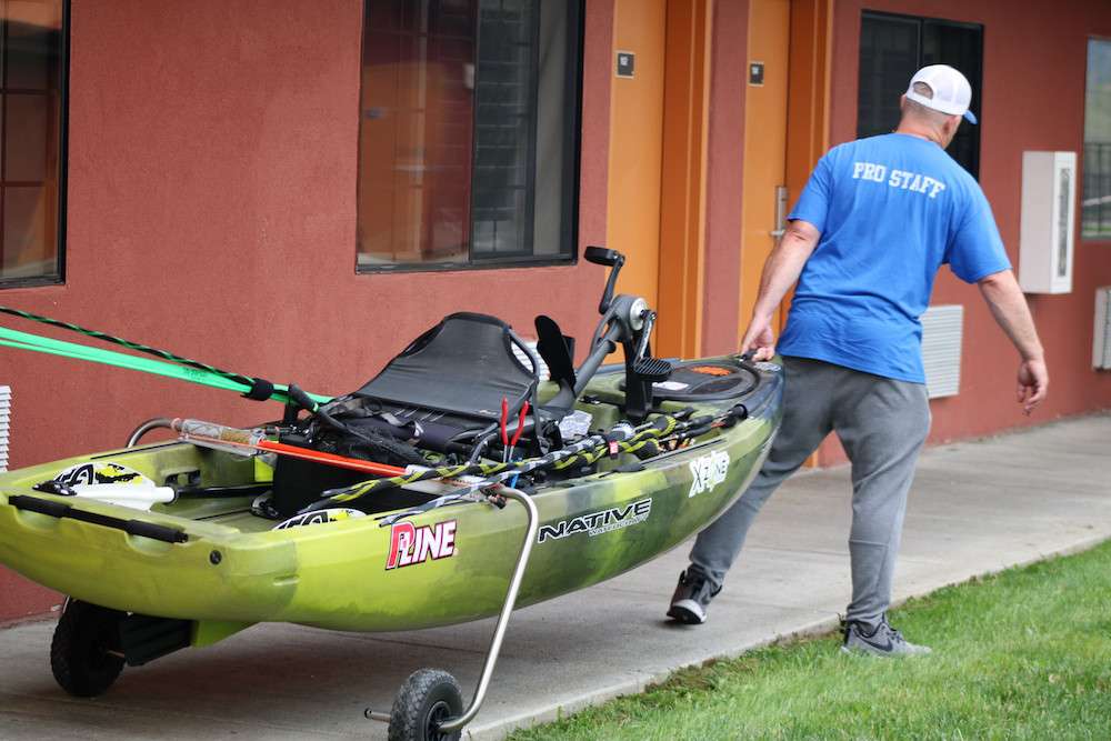 Kayak: Getting ready for registration - Bassmaster