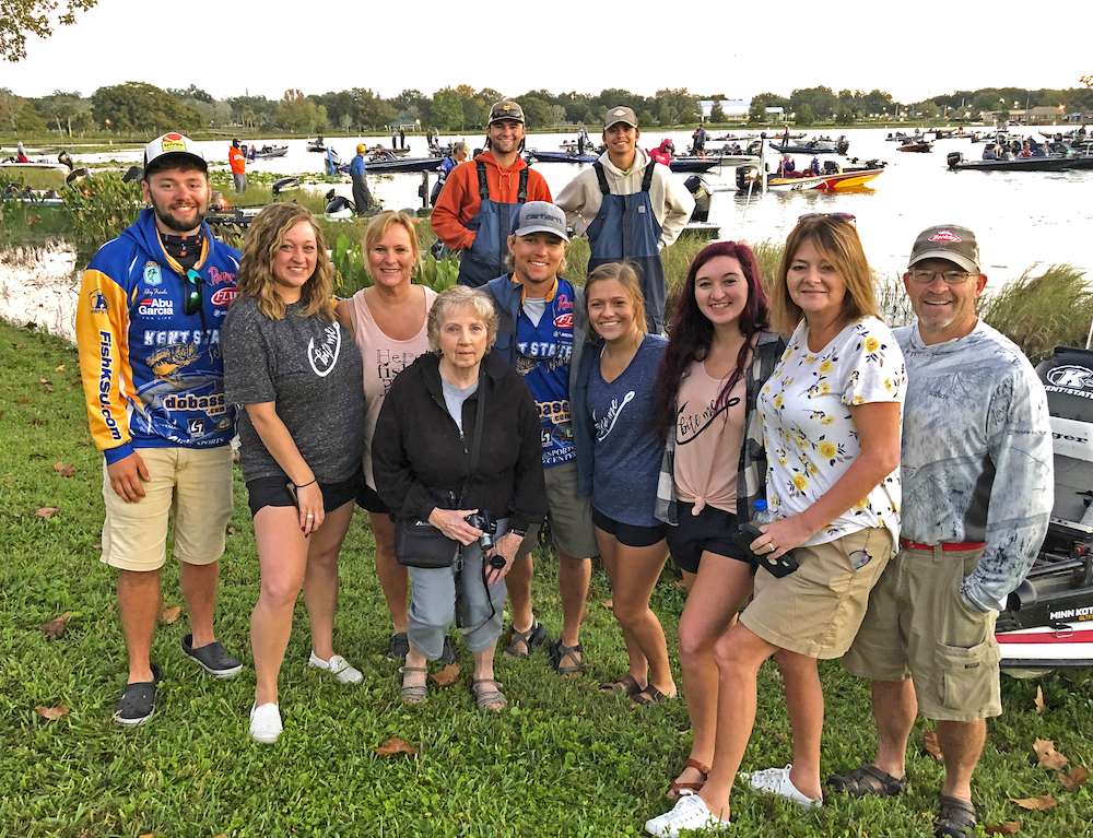 Family, friends and fat limits of bass - Bassmaster