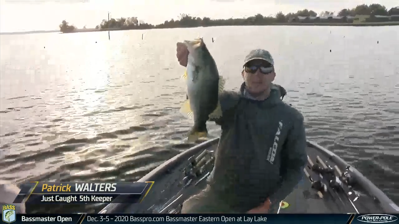 LIVE: Patrick Walters stellar start - Bassmaster