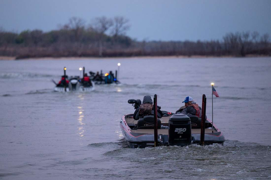 Championship Friday begins on Milford - Bassmaster