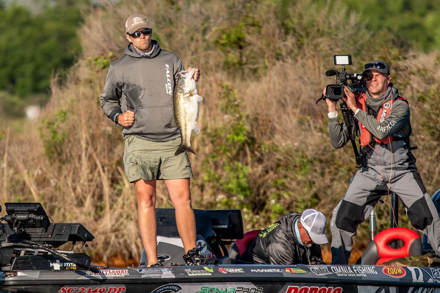 Patrick Walters' Century Belt charge - Bassmaster
