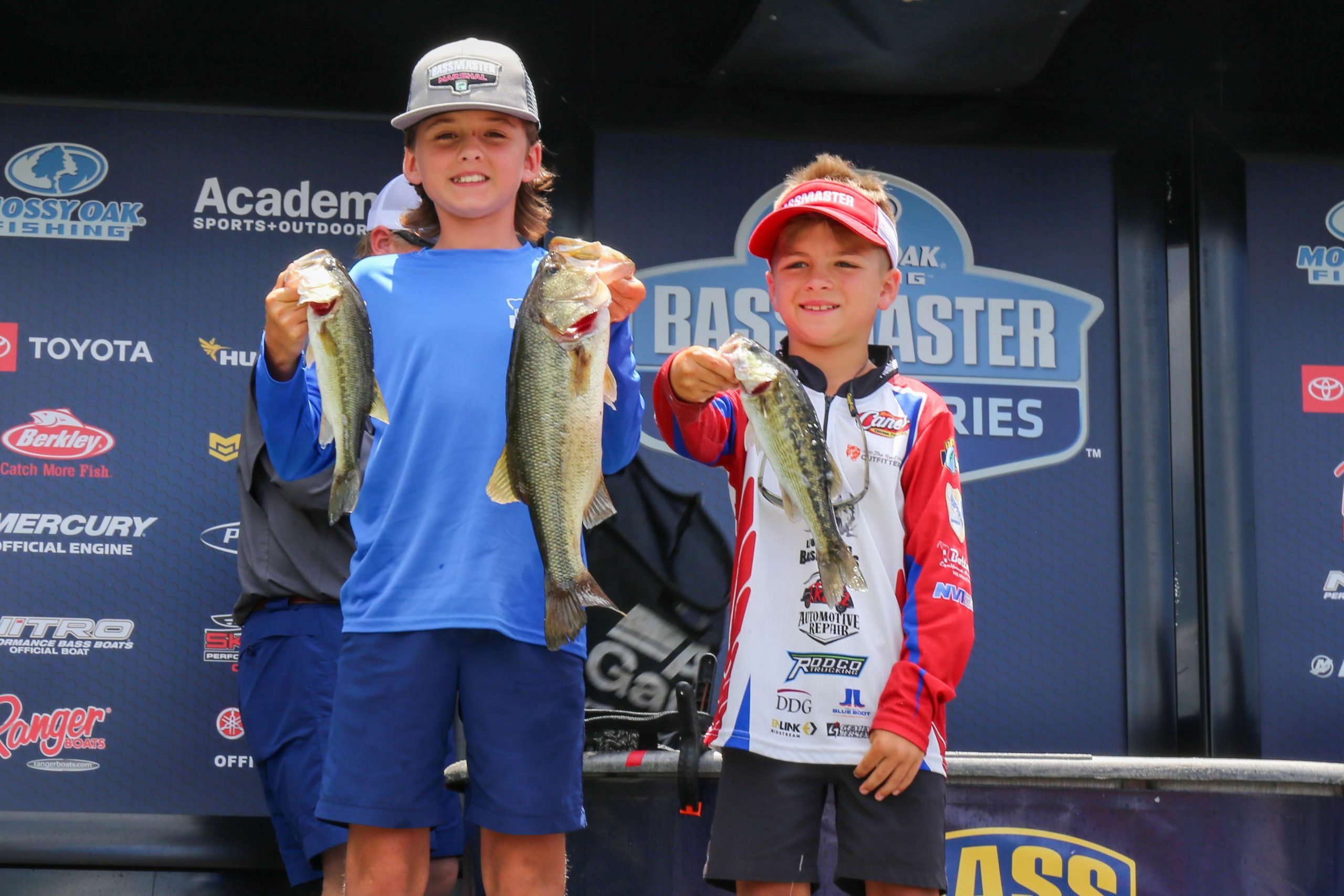 Junior Series: Lay Lake weigh-in - Bassmaster