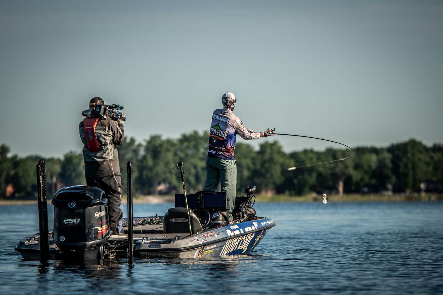 DeMarion dominates Day 3 - Bassmaster