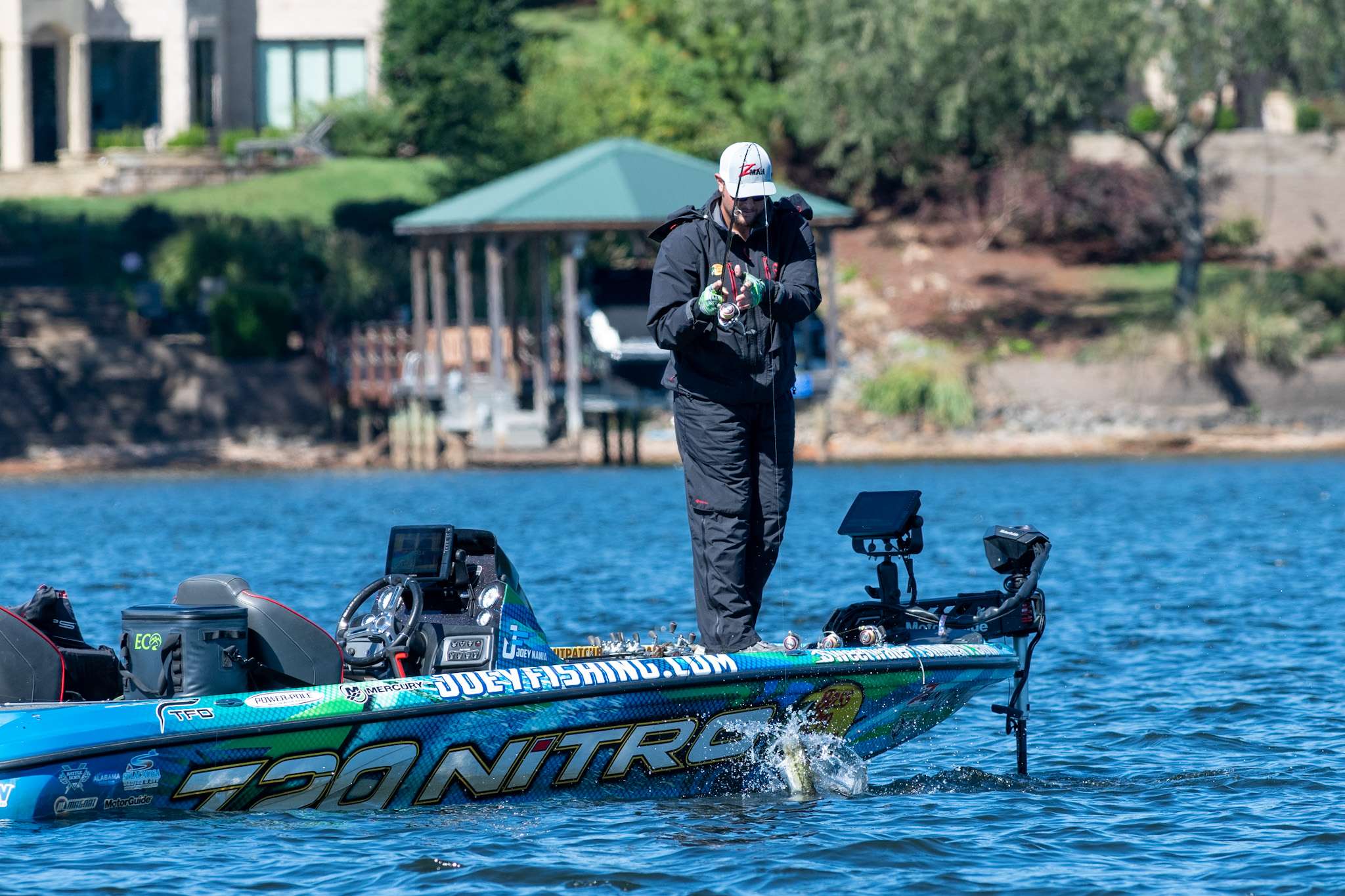 Ghost bass - Bassmaster