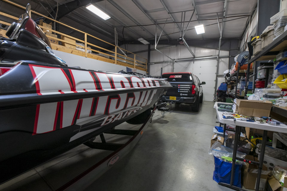 Elite Man Caves: John Crews - Bassmaster