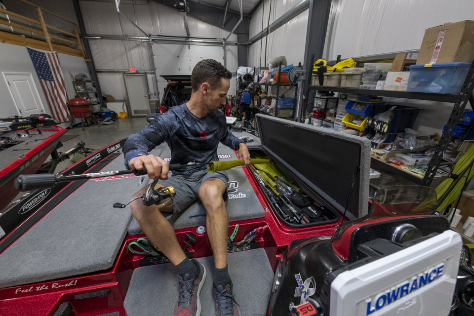 Elite Man Caves: John Crews - Bassmaster