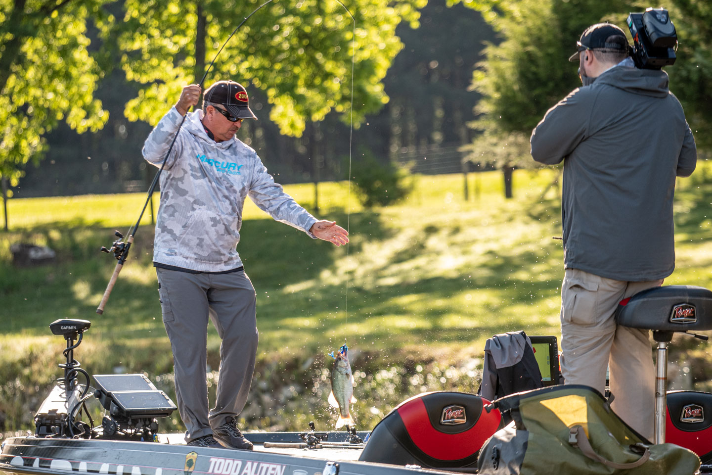 Beginner's Tacklebox: Todd Auten - Bassmaster