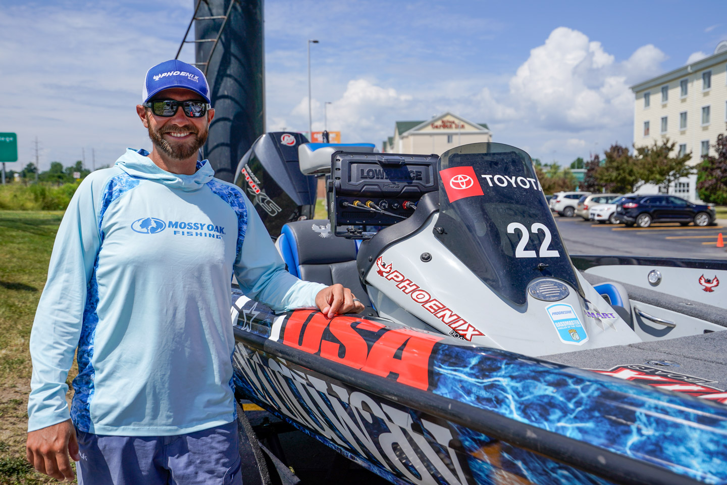 Inside Elite Boats: Brandon Lester - Bassmaster