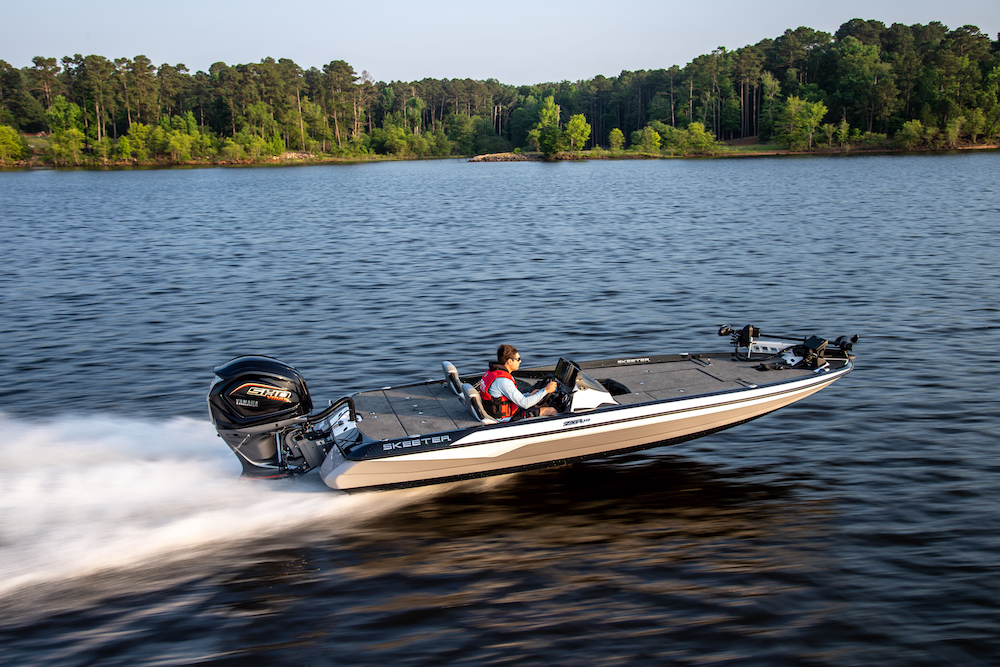 Boat review: Skeeter ZXR19 - Bassmaster