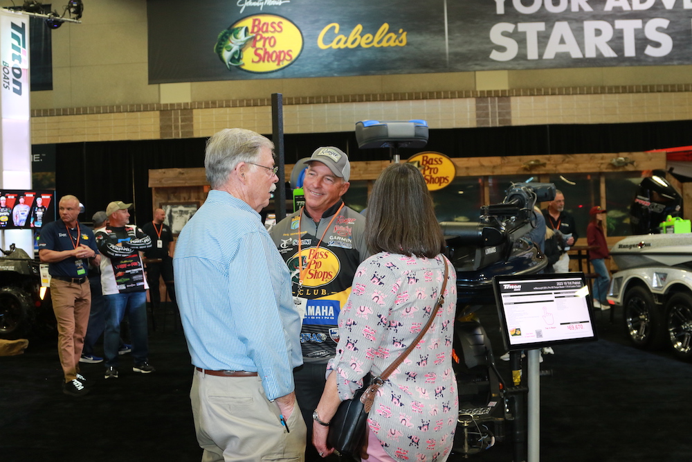159 epic shots from the Classic Expo - Bassmaster