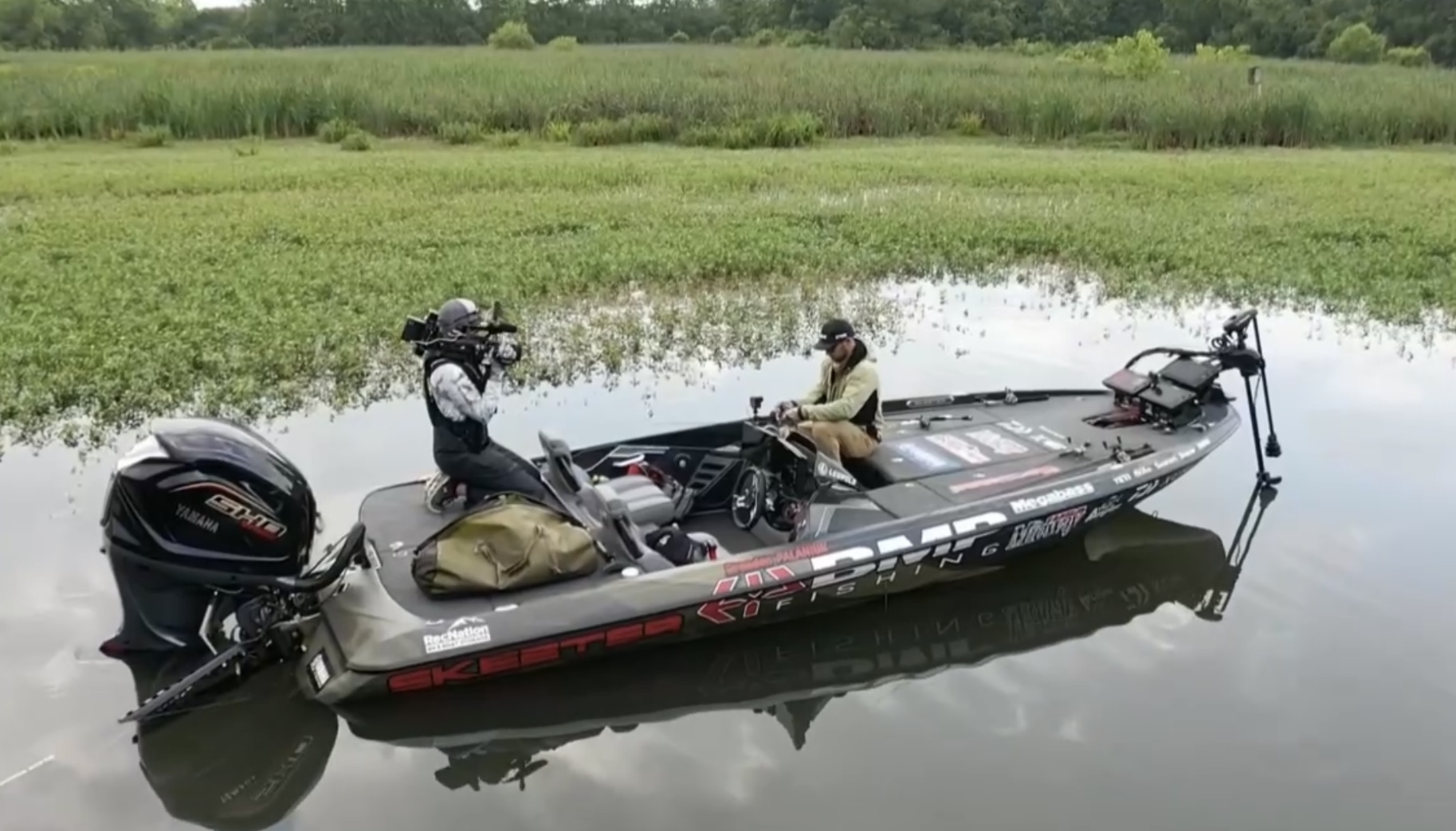 Palaniuk fishing shallow, ultra shallow - Bassmaster