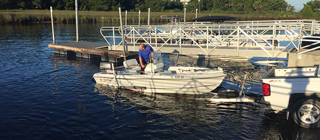 Public boat ramp launching tips for beginners - Bassmaster