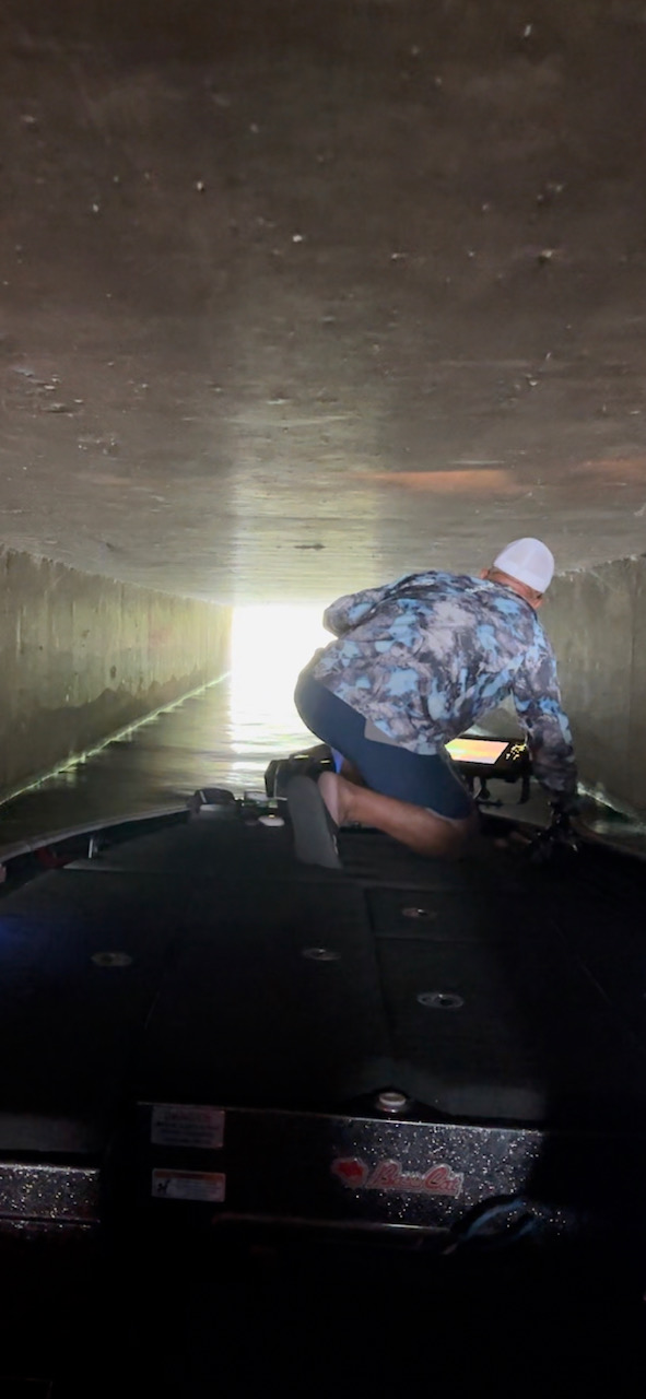 Scott Isaacs going off the grid - Bassmaster