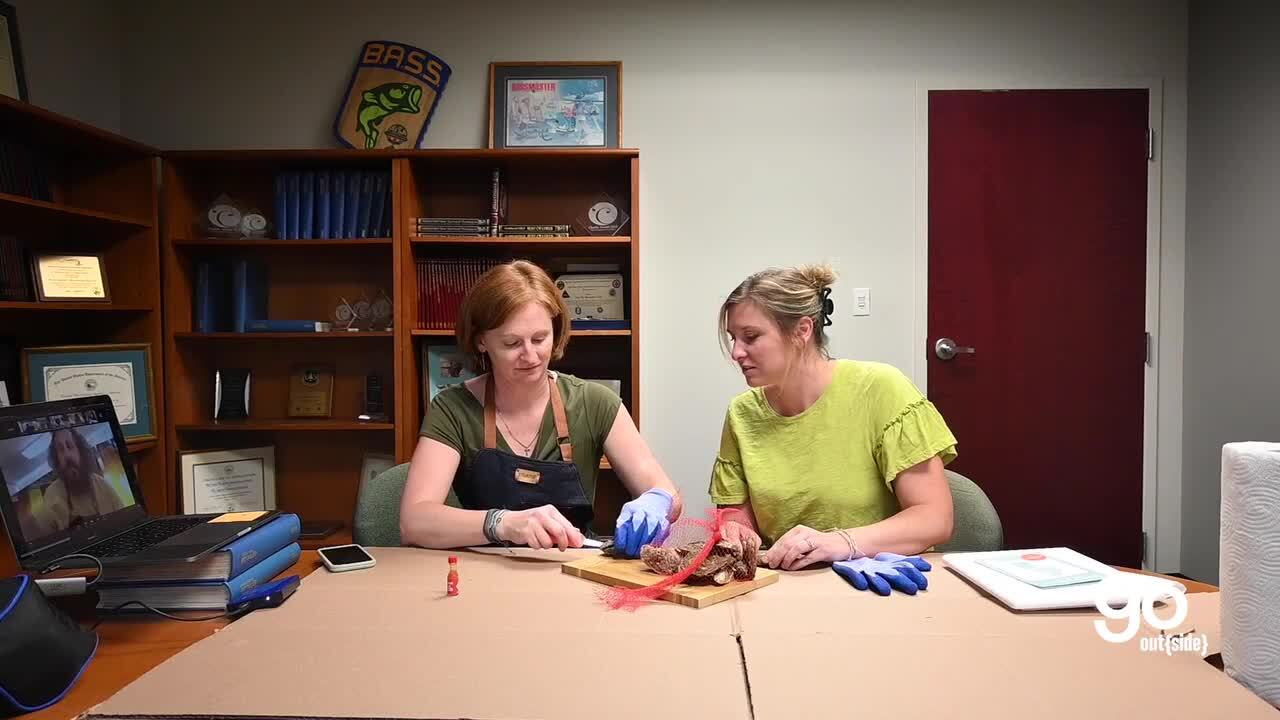 How to shuck oysters - Bassmaster