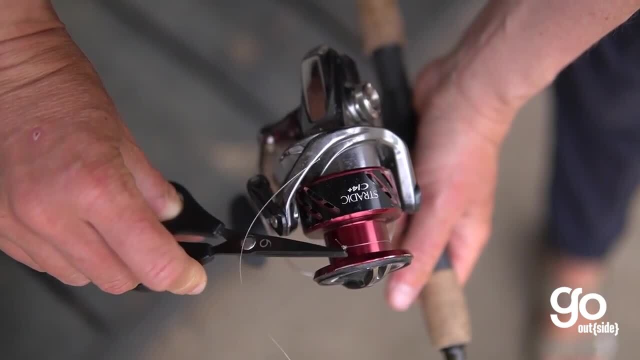Spooling a spinning reel with Kristine Fischer - Bassmaster
