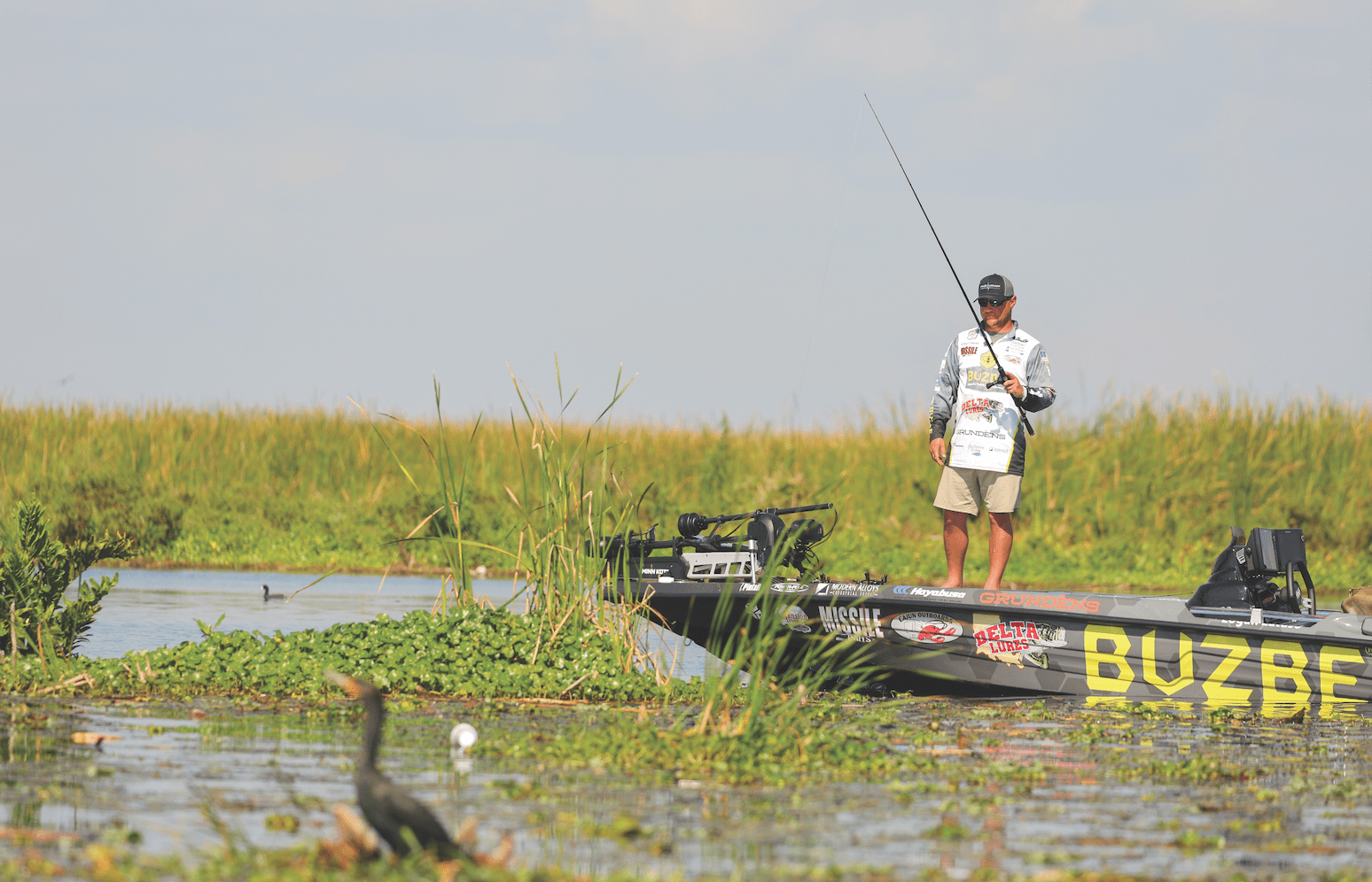 Fishing in the swamp - Bassmaster