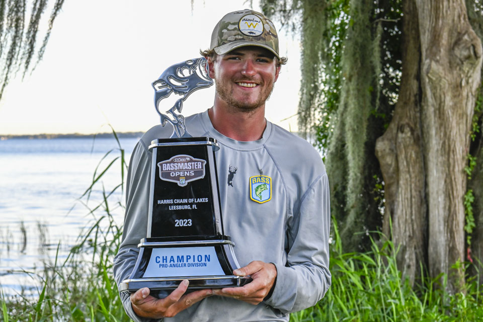 Opens profile: Messer grinds to the Classic - Bassmaster