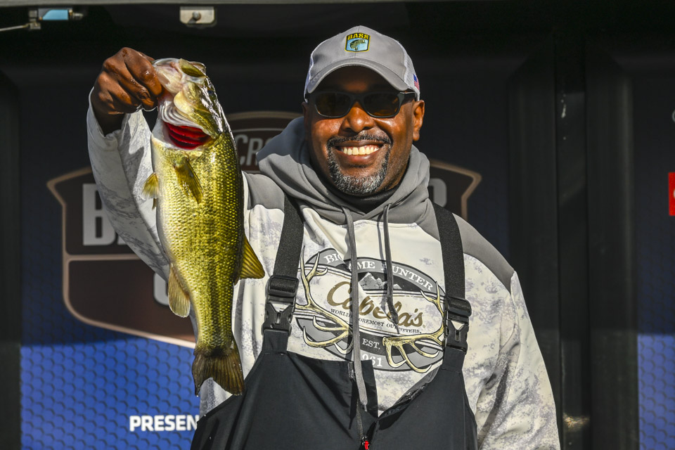 Weigh-in: Lake Ouachita Day 1 - Bassmaster