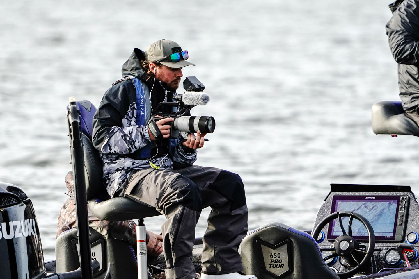 Palmer's productive Day 1 - Bassmaster