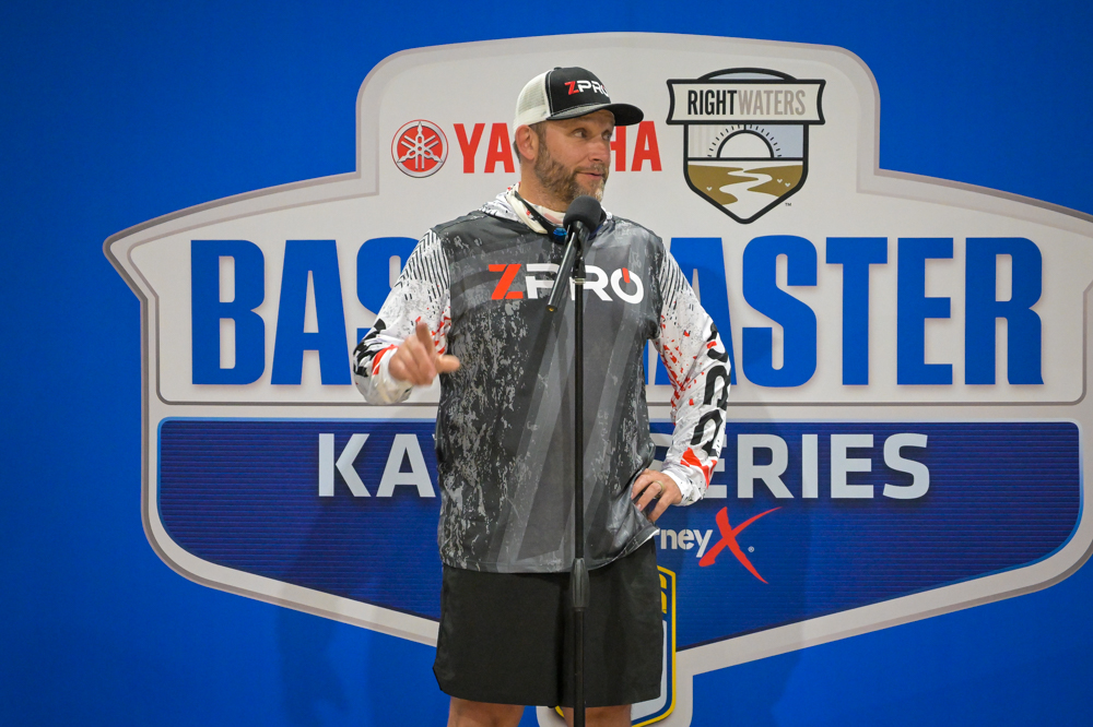 Kayak: Possum Kingdom awards ceremony - Bassmaster