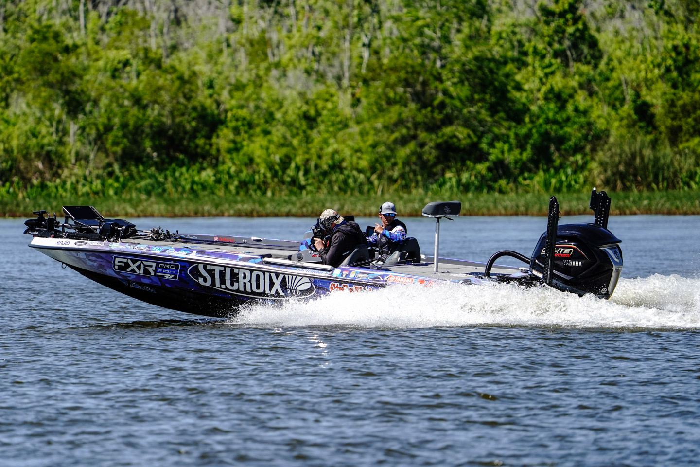 McKinney's mega Day 1 at Harris Chain - Bassmaster
