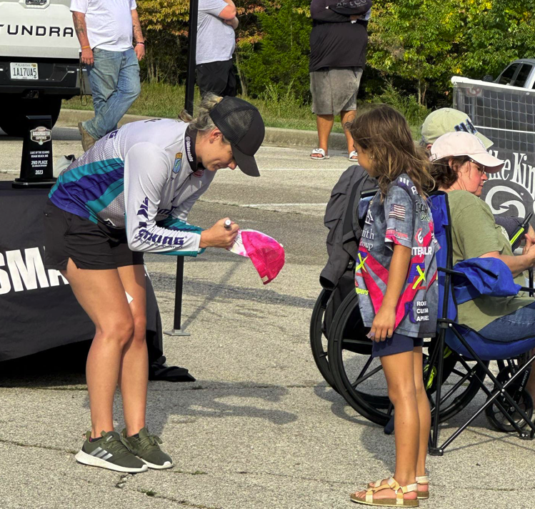 On the hook with Tiffany Leal - Bassmaster