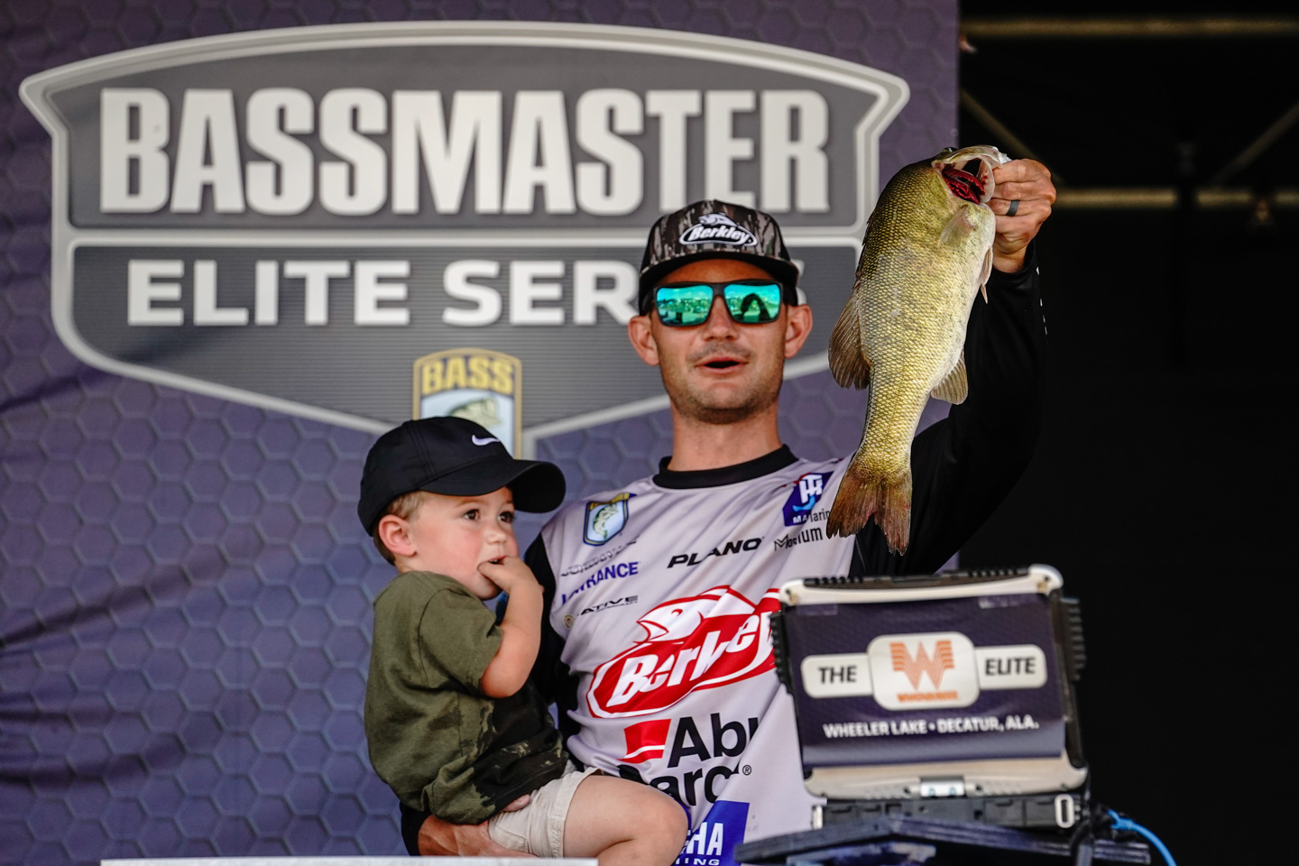 Jordan Lee's Classic comeback - Bassmaster