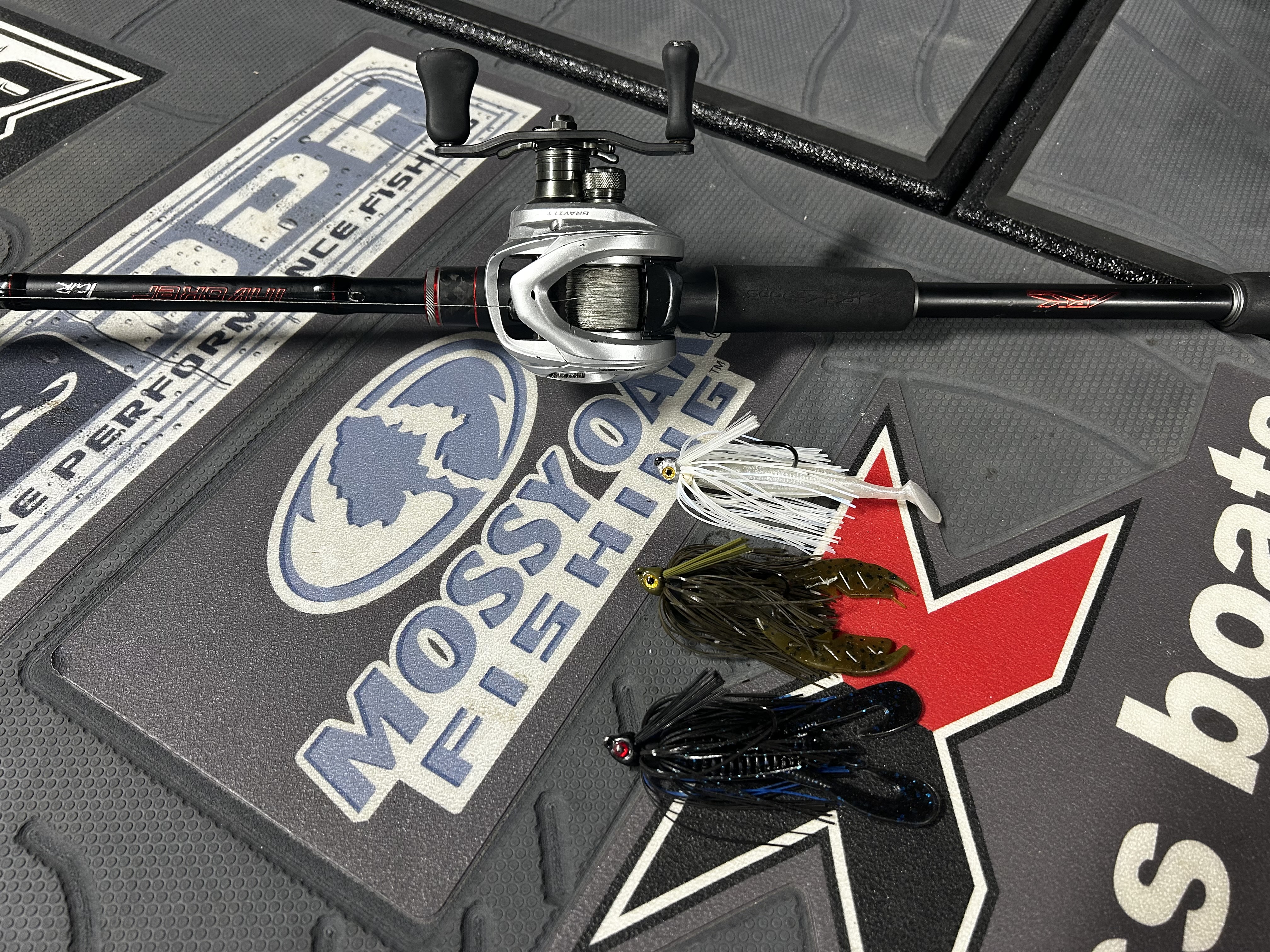 My swim jig system - Bassmaster