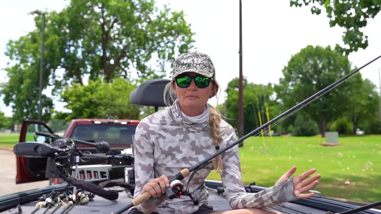 How to choose a rod with Kristine Fischer - Bassmaster